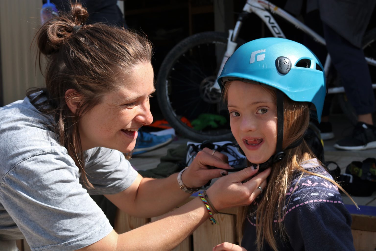 Camp Horizon Programs and Registration - Easter Seals Alberta